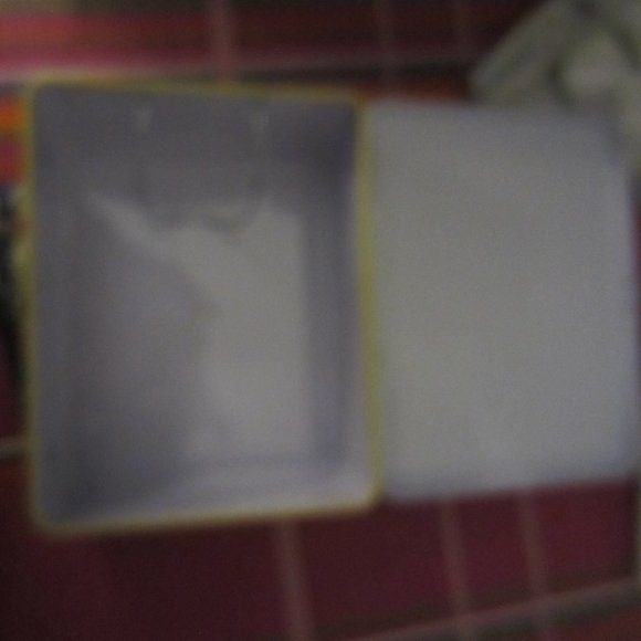 BOSLEY BOXES | Other | Vintage Nestle Nesquick Metal Rabbit Lunch Box ...